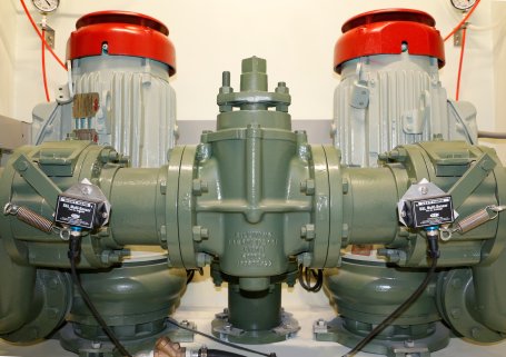 EVERLAST™ Rectangular Recessed Pump Station with Earth-Insulation ...
